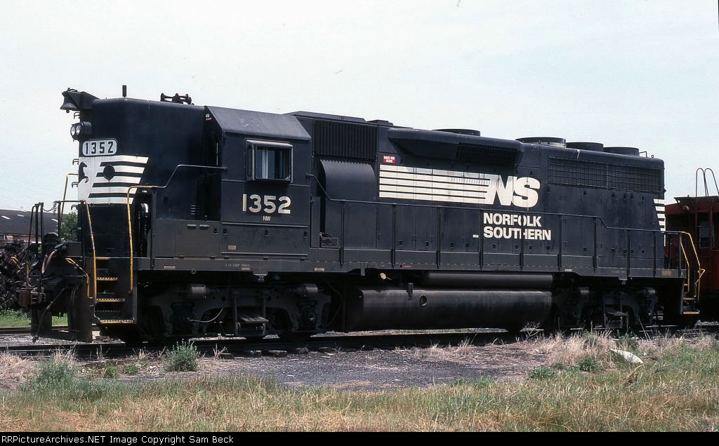 NS 1352